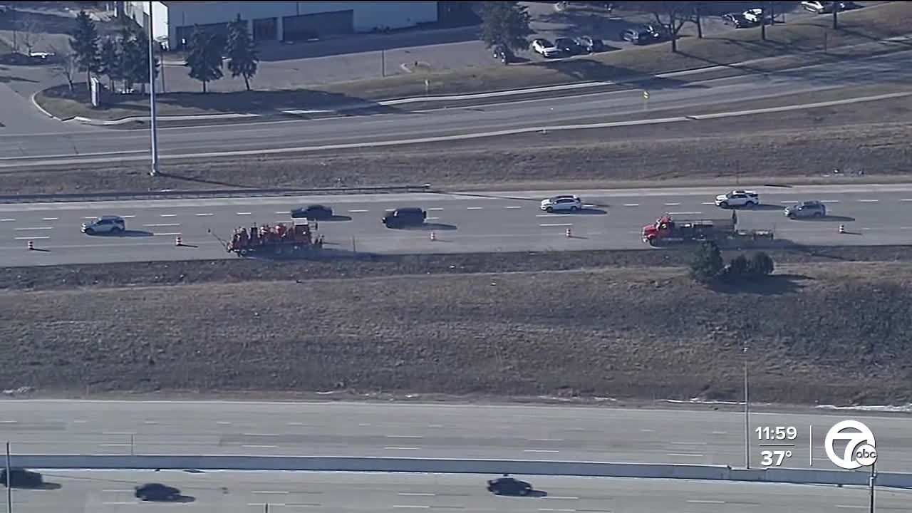 Crews begin setting up for Eastbound I-696 closure in Oakland County