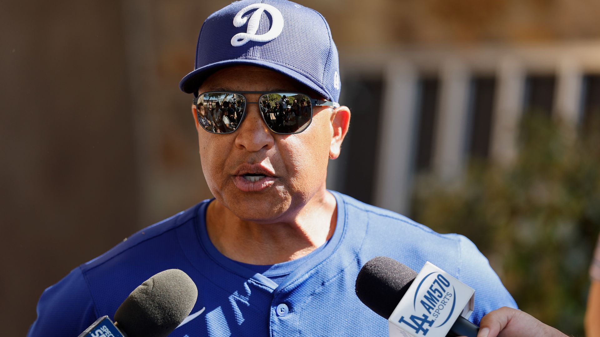 Dodgers spring schedule has one more full week in Arizona