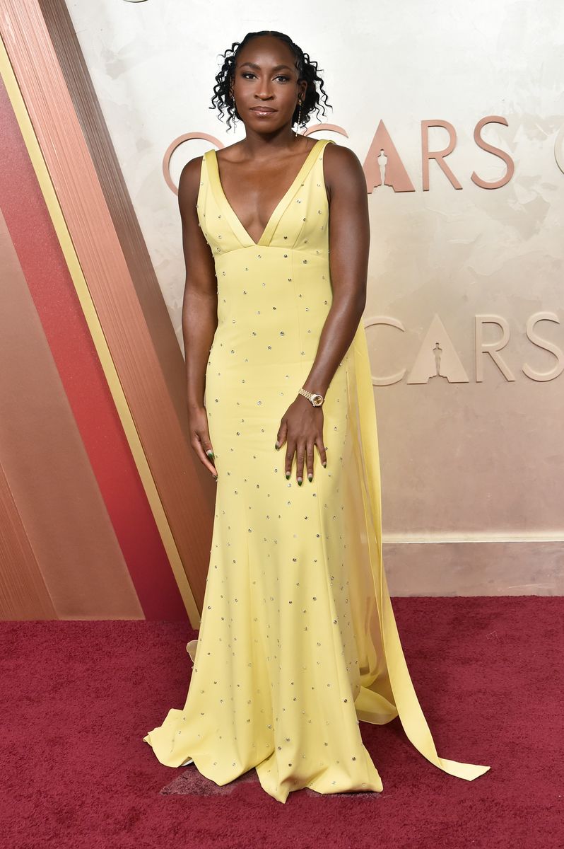 Coco Gauff wears one of Spring's 2025 top color trends at the Oscars