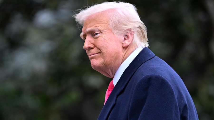 Democrats bringing fired federal workers to Trump speech