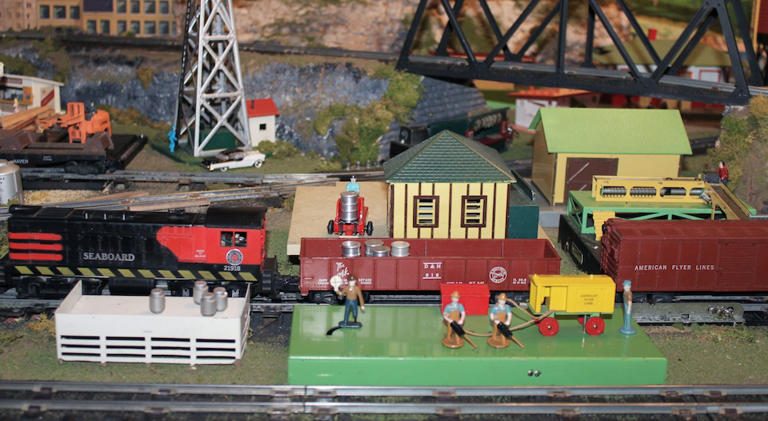 American Flyer postwar Baldwin switchers