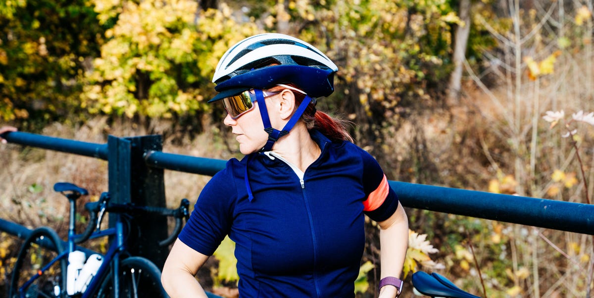 If Your Neck Is Too Tight to Look Behind You While You’re Riding, You ...