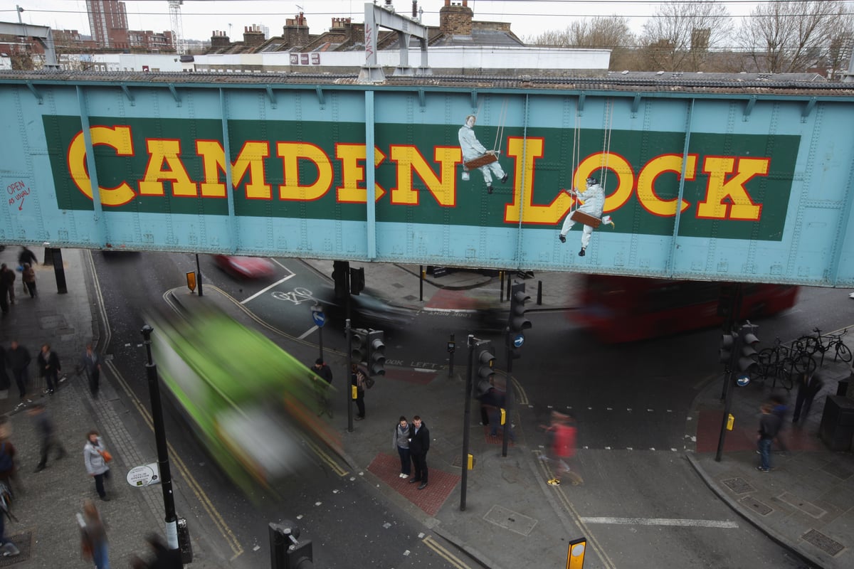 Police alert as 'a number of people' taken ill in Camden after taking drugs