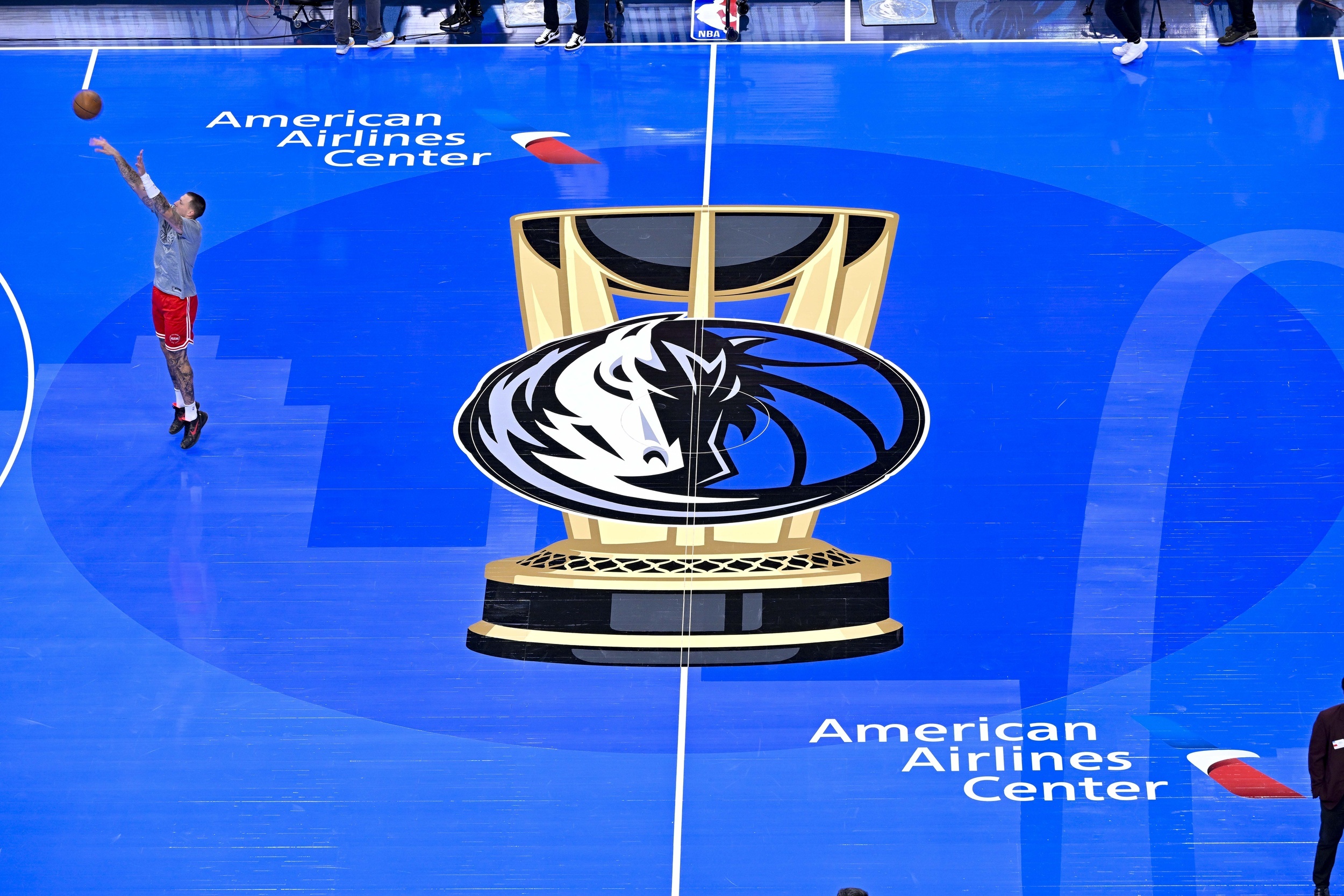 Mavericks raise season ticket prices after Luka Doncic trade