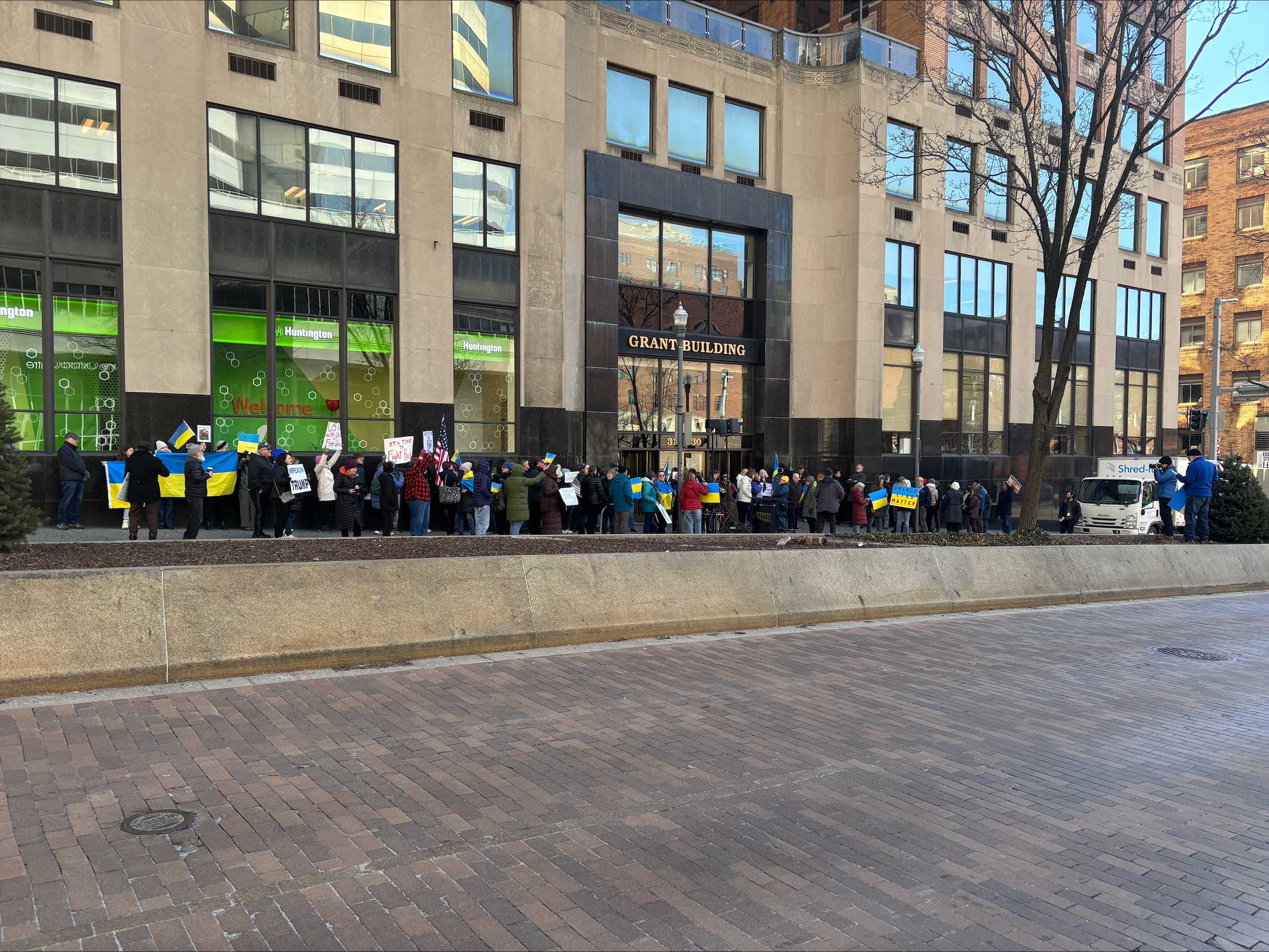 Ukrainian supports gather in downtown Pittsburgh for rally