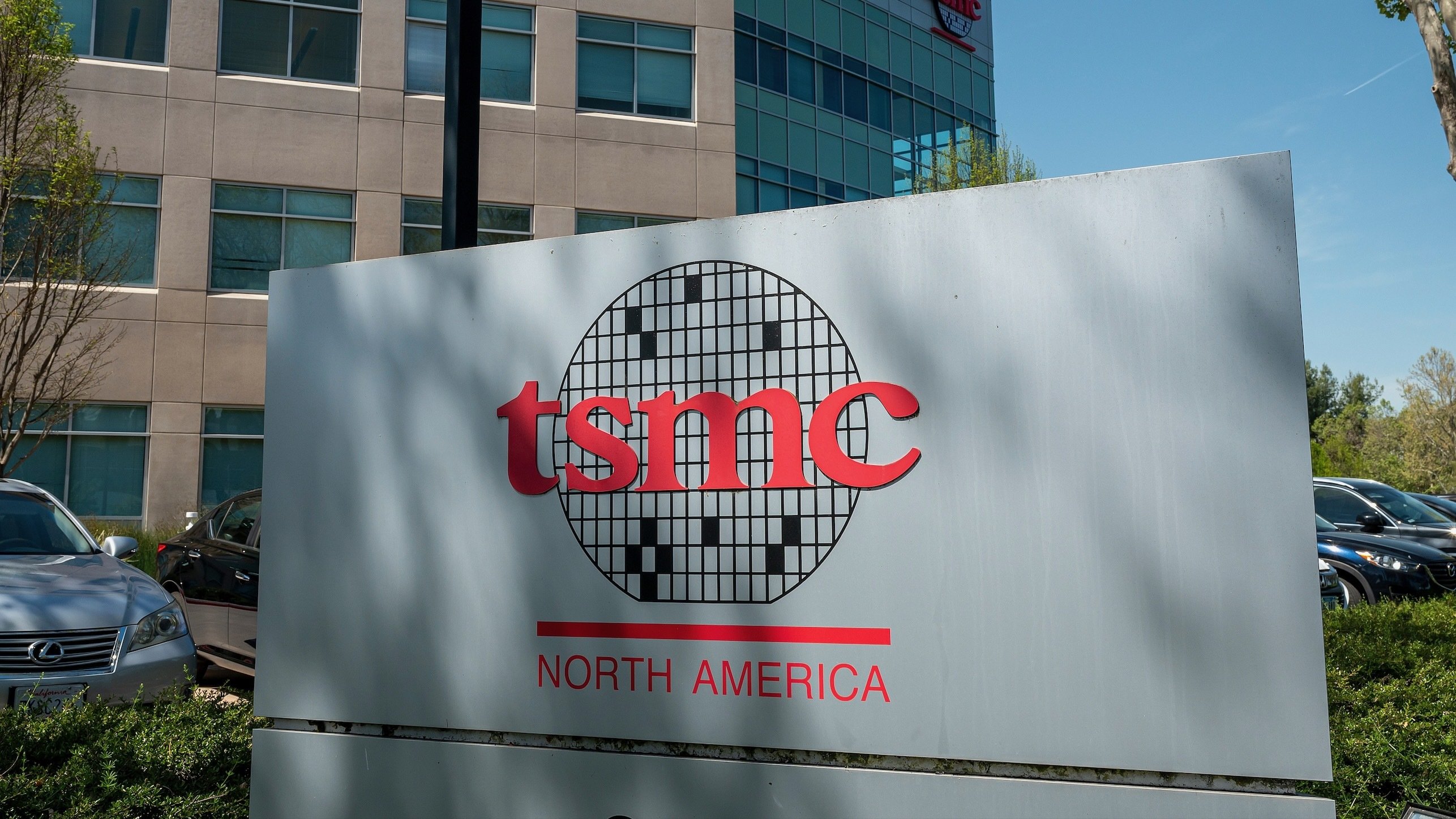 TSMC to Build 3 New US Fabs With $100 Billion Investment