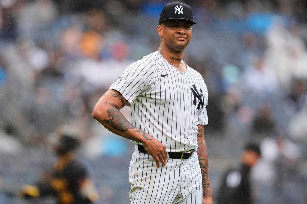 Yankees' AL Rookie of the Year Luis Gil to start season on injured list ...