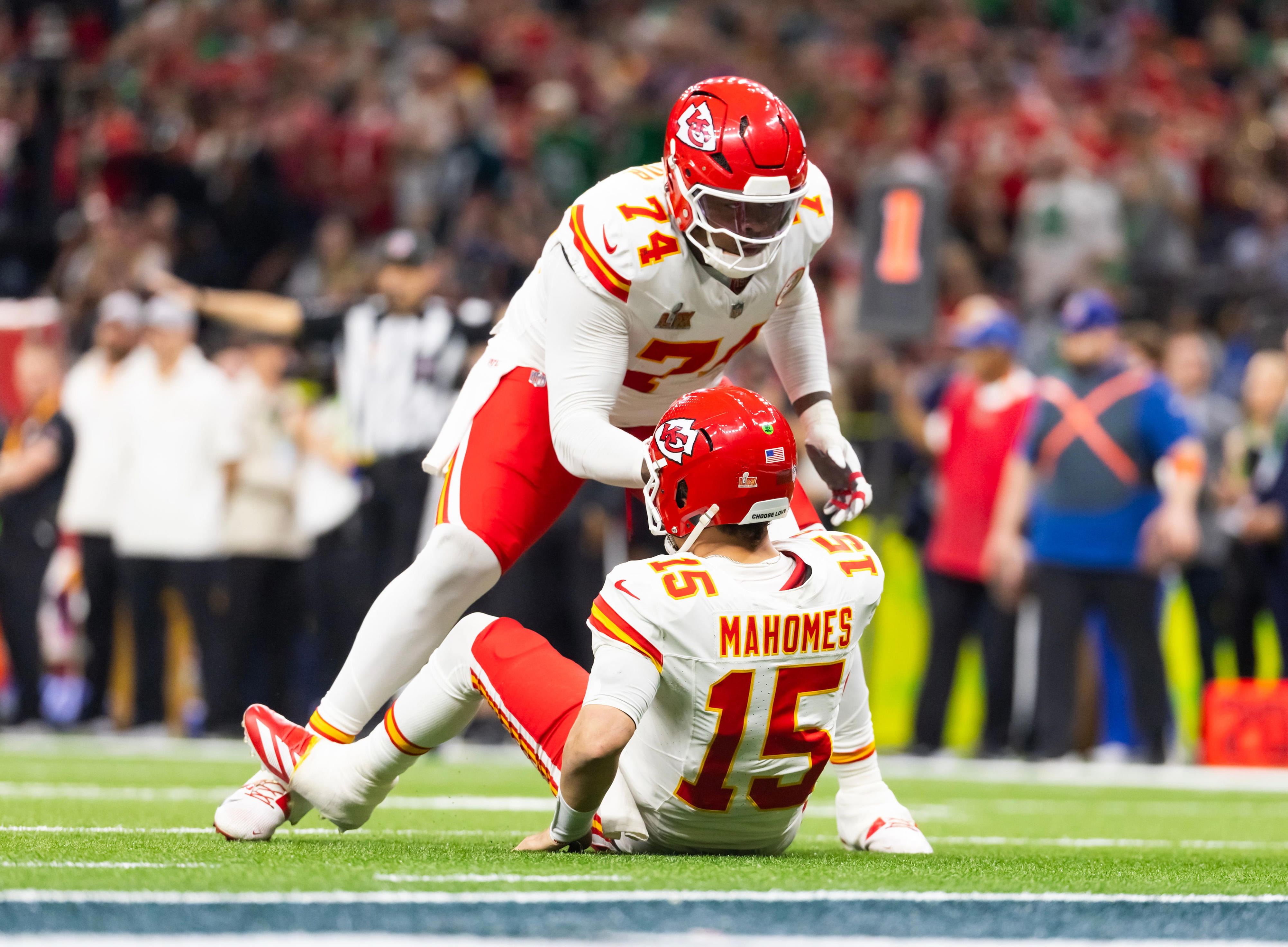 Jawaan Taylor injury update: Latest status report, news for Chiefs OL ...
