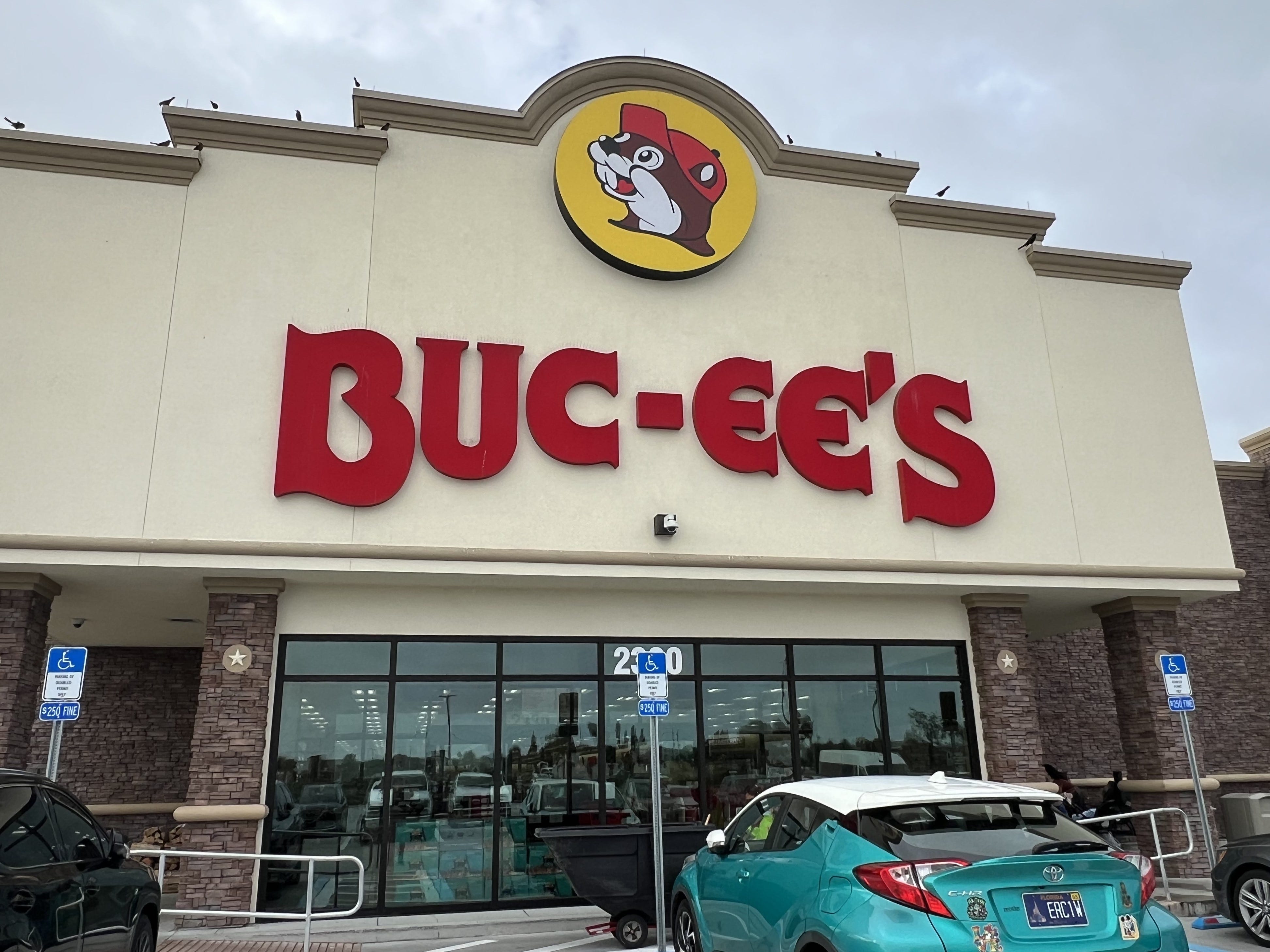 Is Buc-ee's ever coming to Illinois? Is there a store near Rockford ...