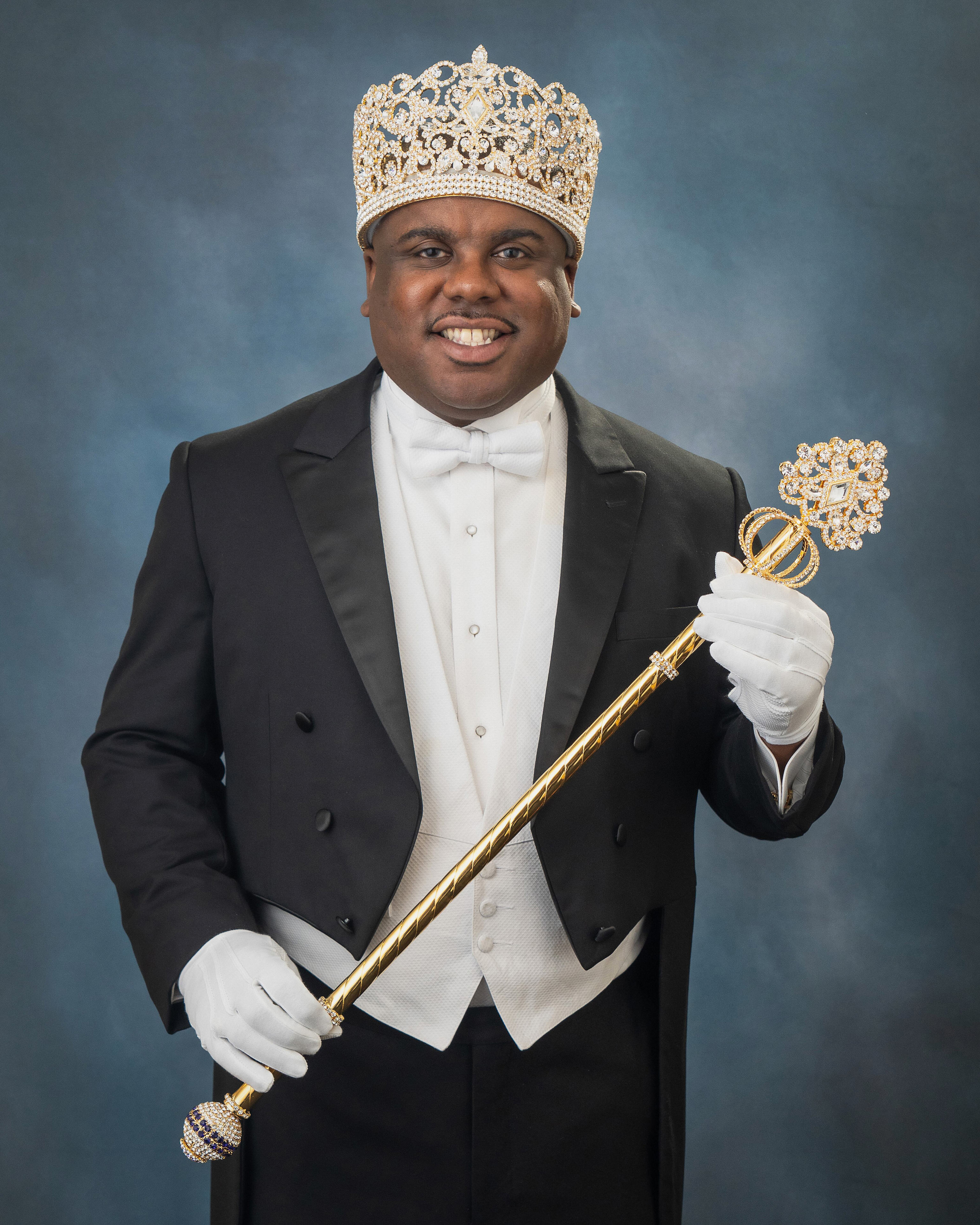 King and Queen Zulu relish their reign as carnival royalty