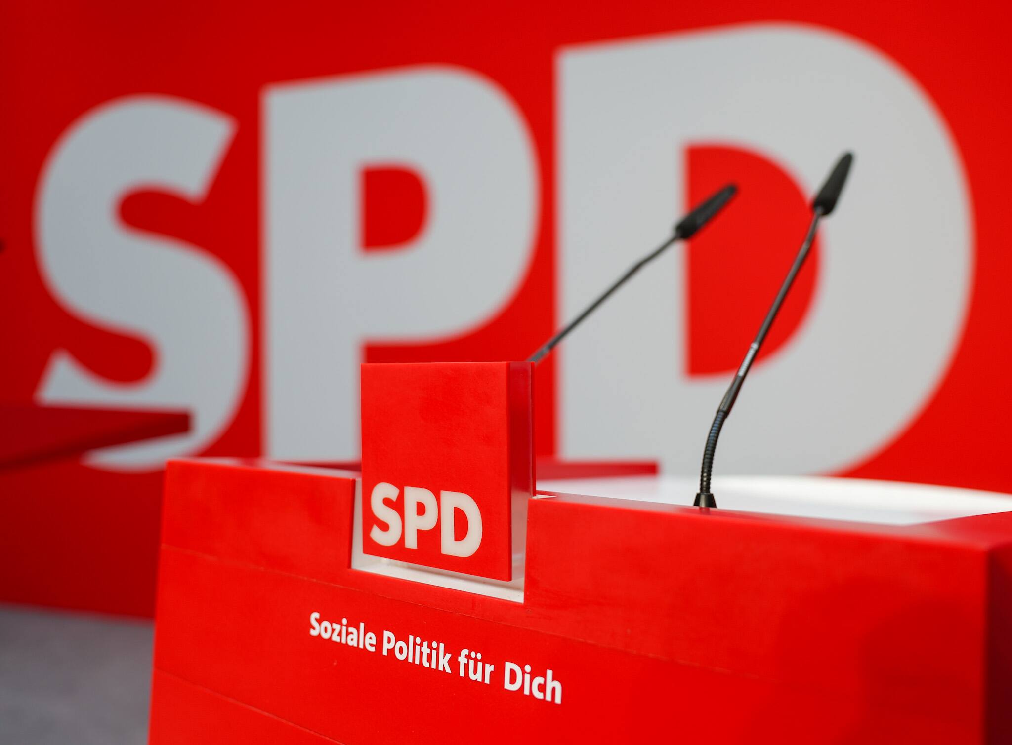 SPD: Wahl um Parteispitze ein halbes Jahr früher