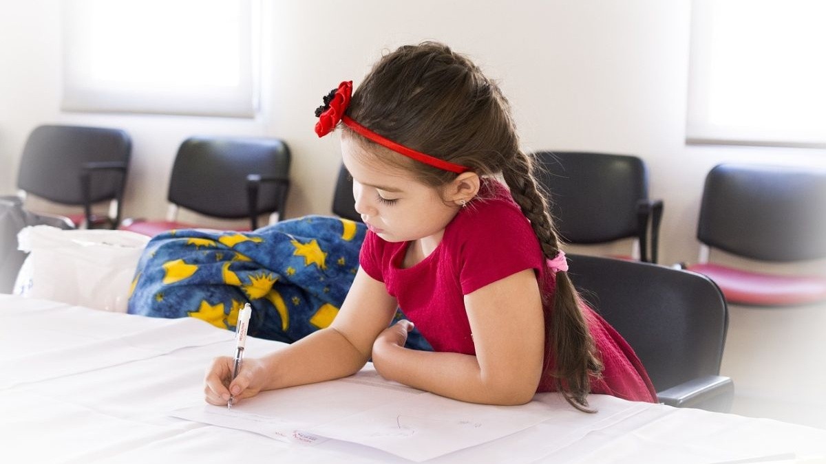 30 Phrases to Motivate Your Kids to Go to School When They Don't Want To