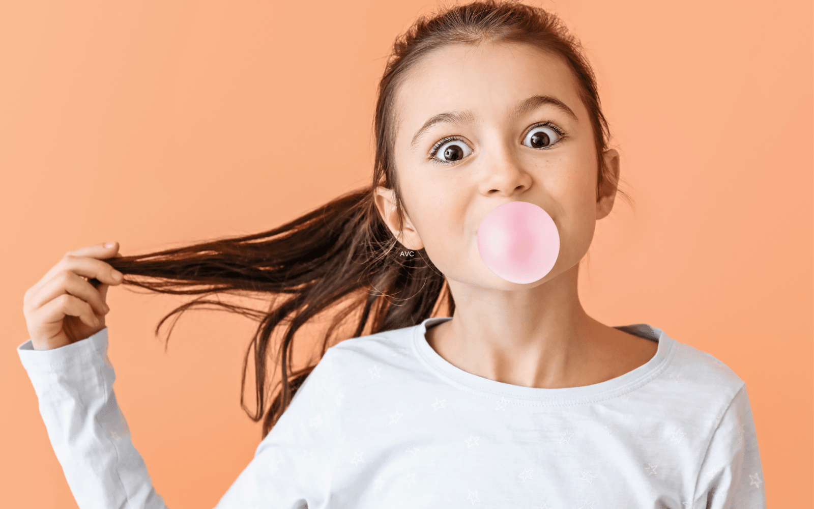 Avaler un chewing-gum : un danger pour la digestion ou une fausse alerte