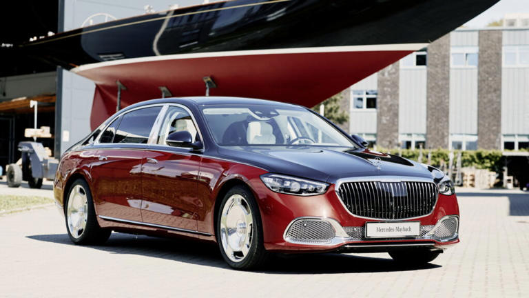 Mercedes Design Boss Admits “Screens Aren’t Luxury” And The Software’s ...