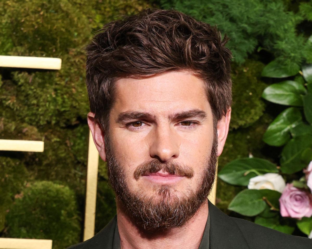 What to Know About Actor Andrew Garfield’s Parents, Lynn and Richard ...