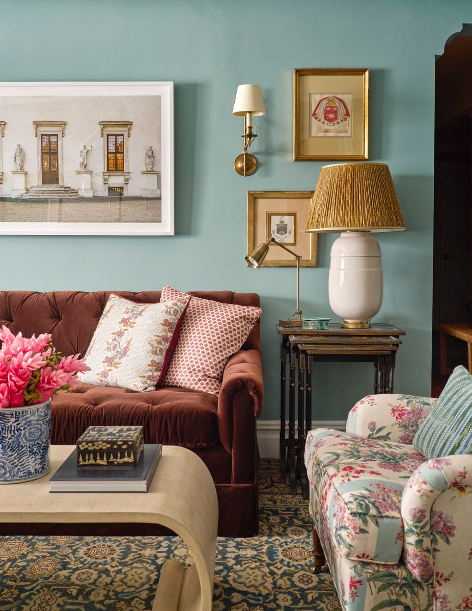 52 Designer Living Room Color Combinations That Are Anything but Dull
