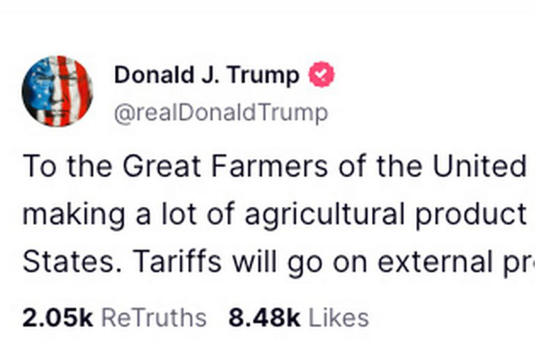 Trump's bizarre two-word remark to farmers after slapping huge tariff ...