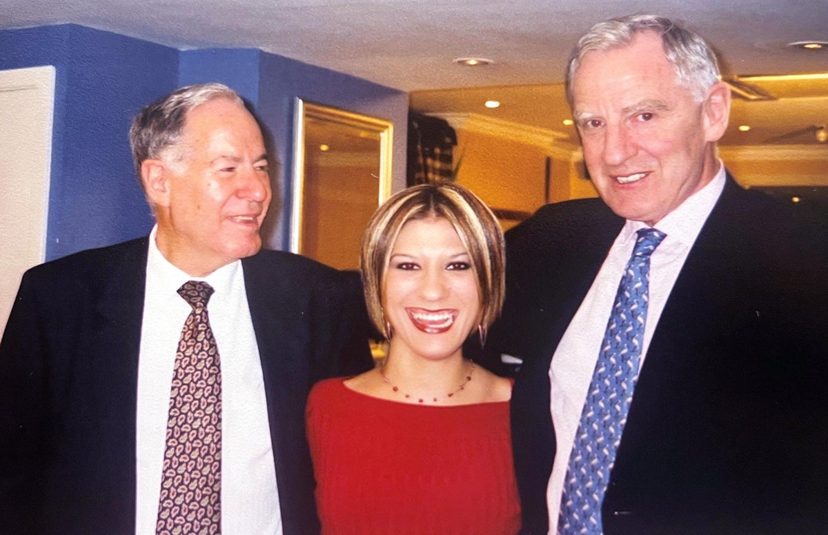 Woman’s joyful reunion with surgeons who separated her from conjoined ...