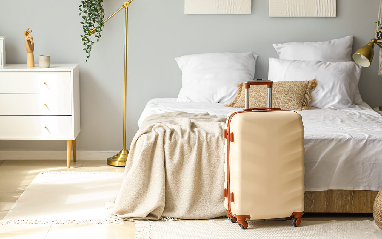 How to Travel Light and Maximize Your Travel Experience