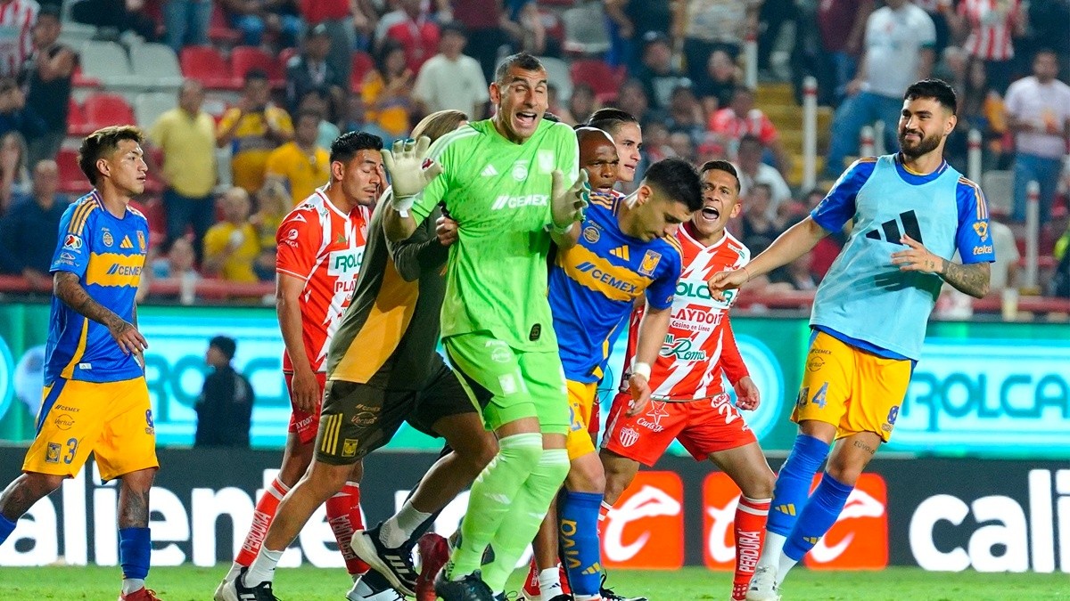 Tigres UANL to Appeal Nahuel Guzmán's Red Card for Celebration After ...