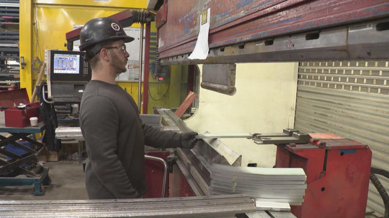 Manitoba businesses brace for impact as Trump’s tariffs set to hit ...