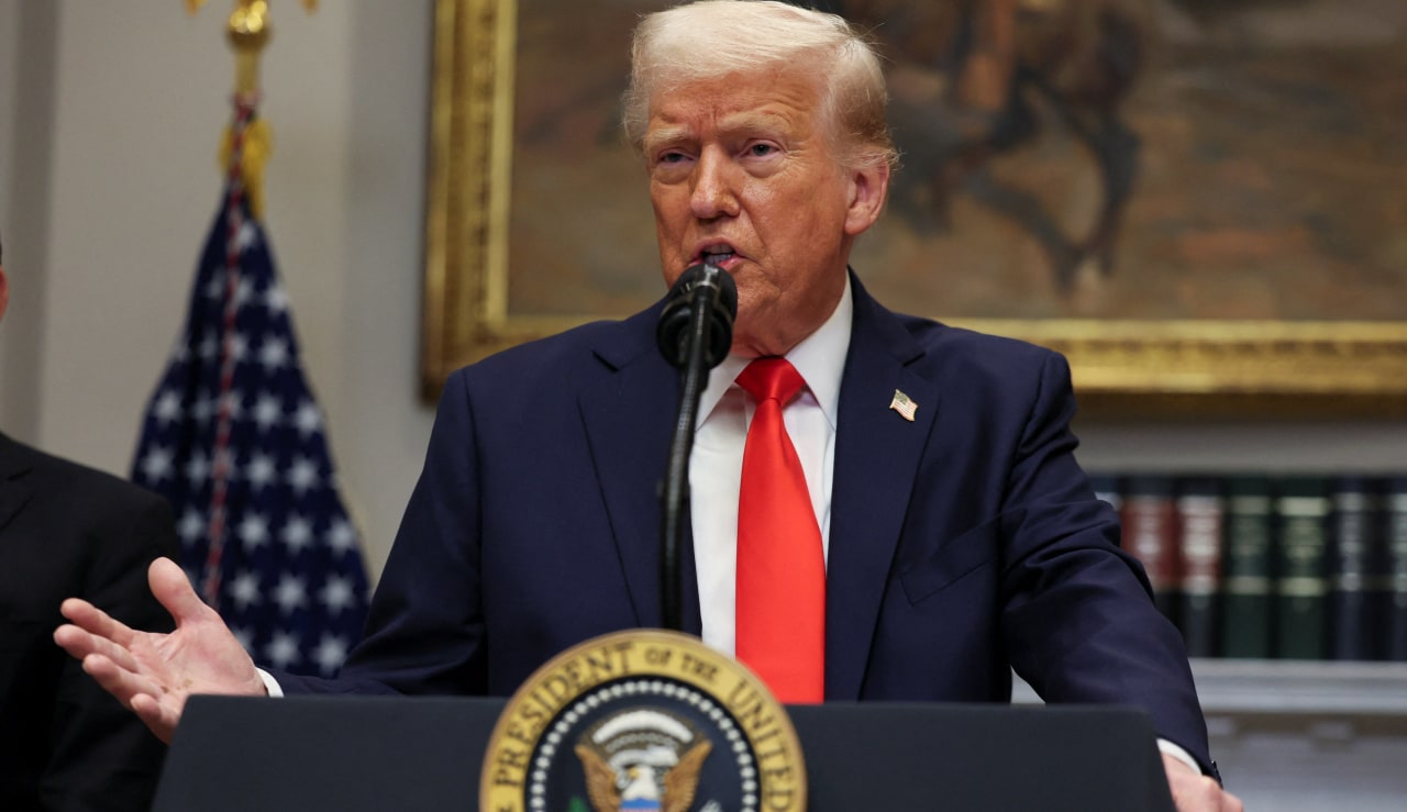 Trump’s Canada-Mexico Tariffs Take Effect