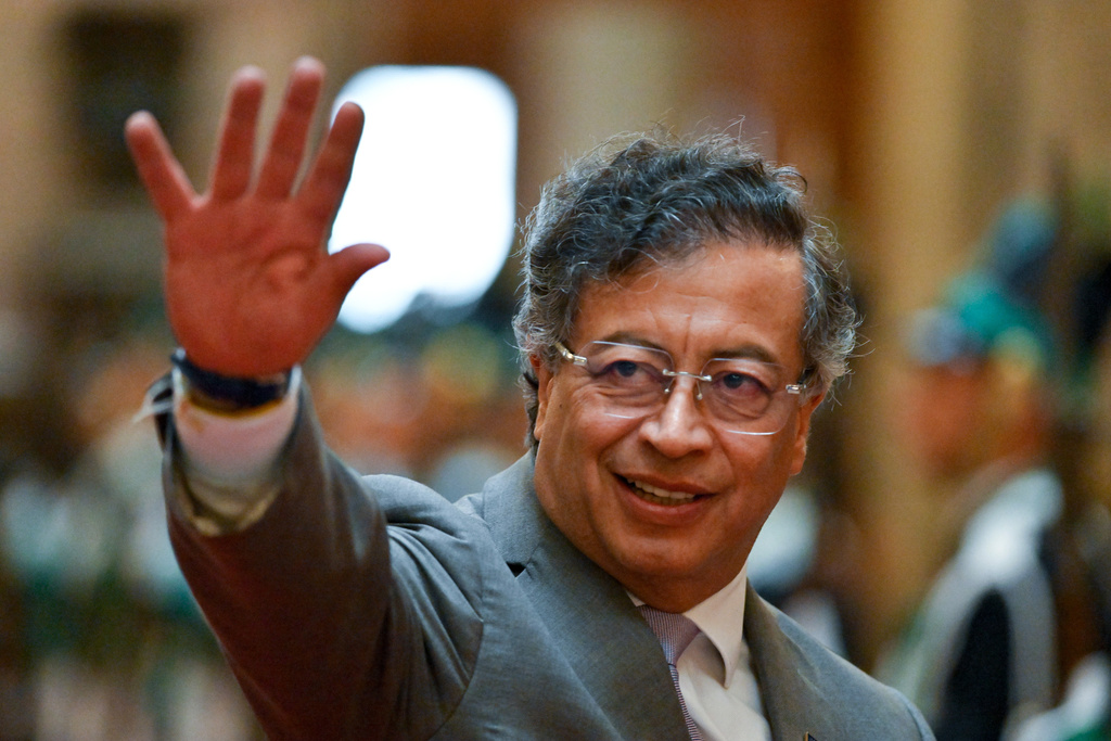 Colombian president aims to reduce drug violence and weaken rebels by ...