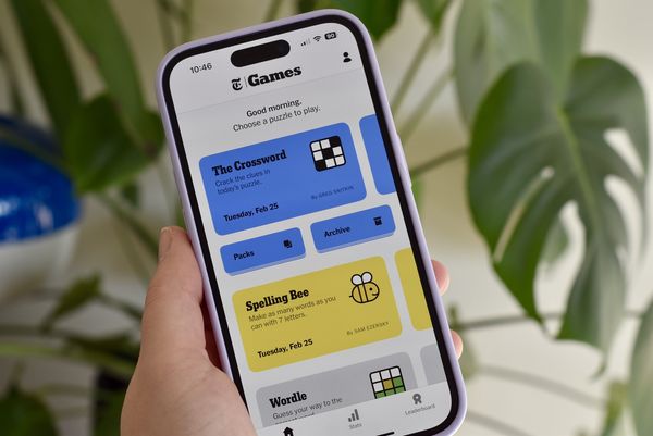 Wordle, Connections & NYT Strands hints and answers for March 4