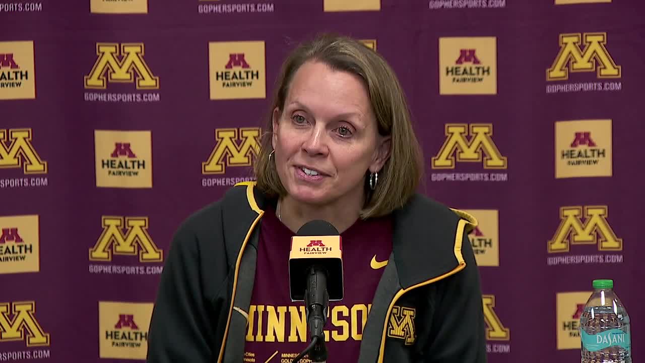 Gophers sign Dawn Plitzuweit to contract extension through 2032 season