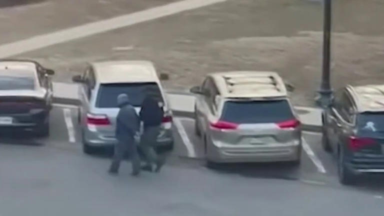 ‘People are already scared': One person detained during ICE raid in ...