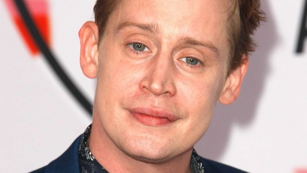 Macaulay Culkin reacts to brother Kieran winning Oscar: 'I cried'