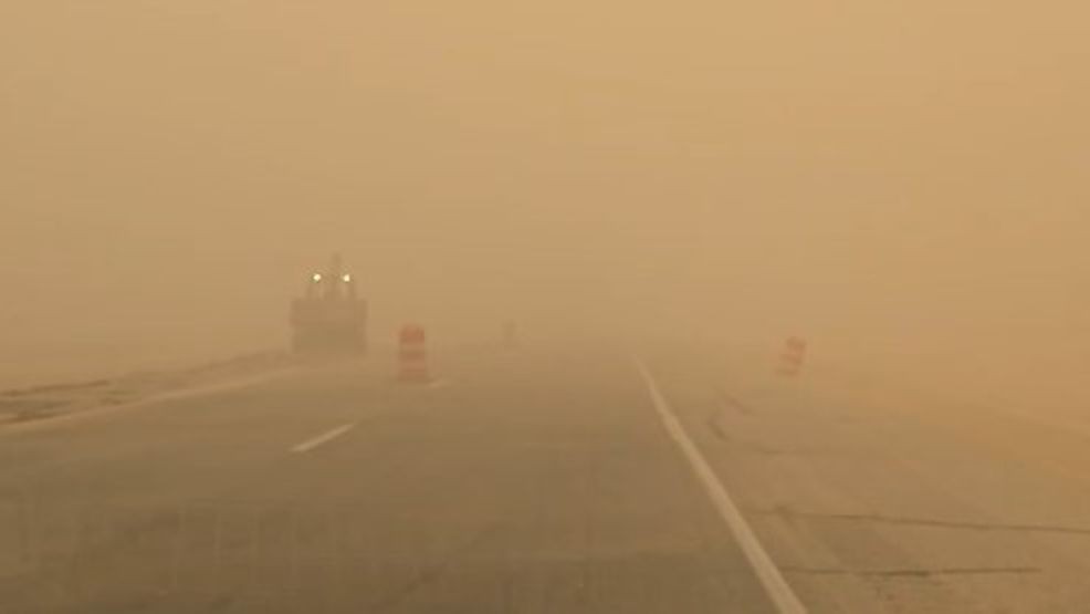 Weather Warn: Strong winds and blowing dust Monday & Tuesday