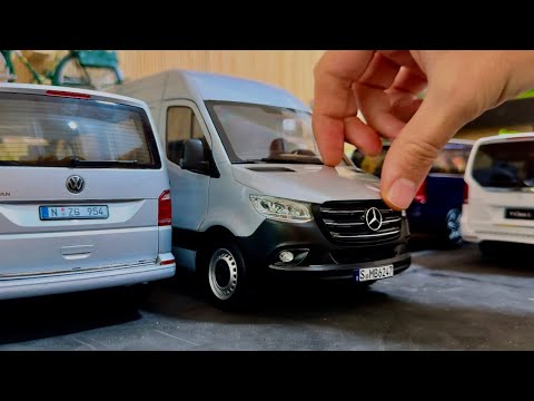 1:18 Scale Diecast Miniature Models of Commercial Cars