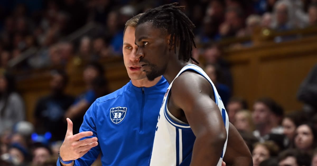 ACC official Bert Smith hits Sion James in face during call vs. Wake Forest