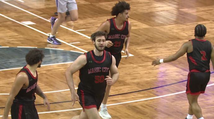 Minot State men’s basketball advances to NSIC championship for first ...