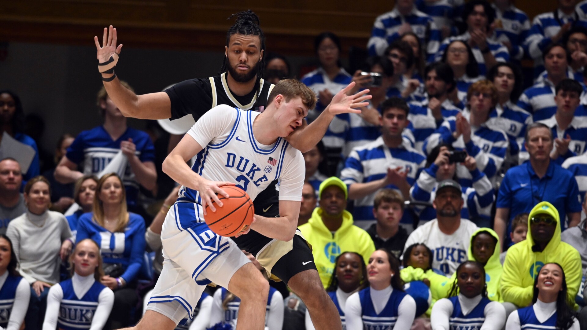 Cooper Flagg, No. 2 Duke beat Wake Forest 93-60 to claim at least share ...