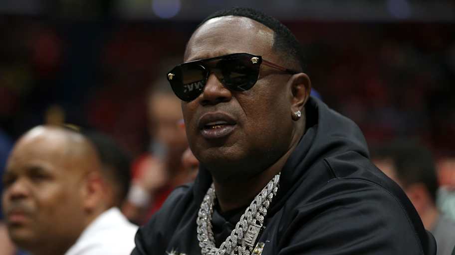 Rap Legend Accepts Massive College Basketball Job