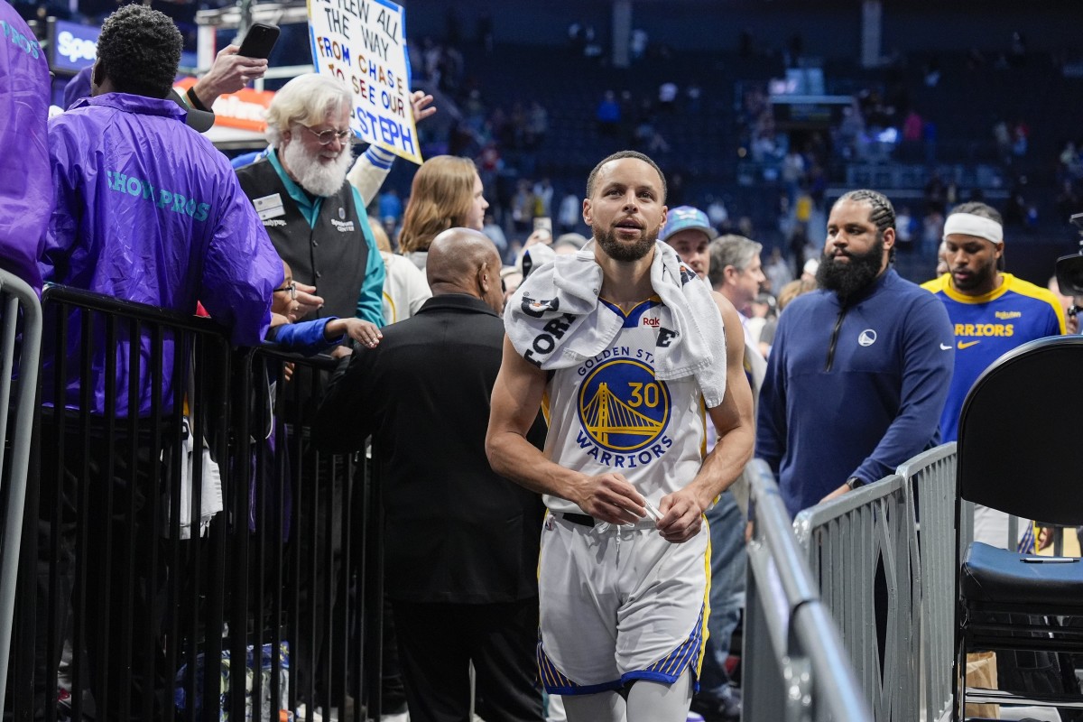 Steph Curry Shows Love for Panthers After Warriors’ Win Over Hornets