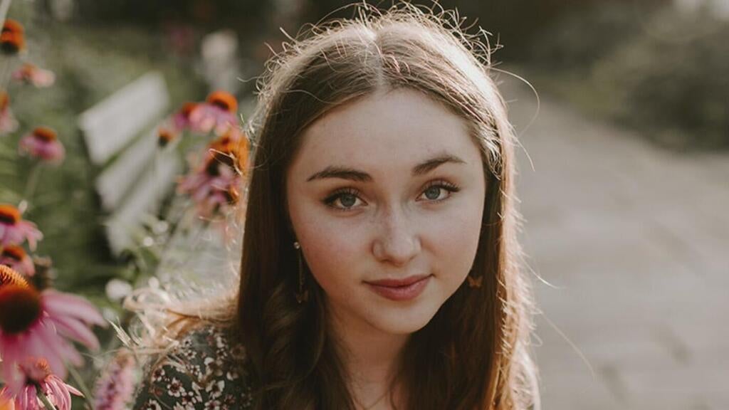 Melanie Rayl named Pittsburgh's 2025 Miss Smiling Irish Eyes queen