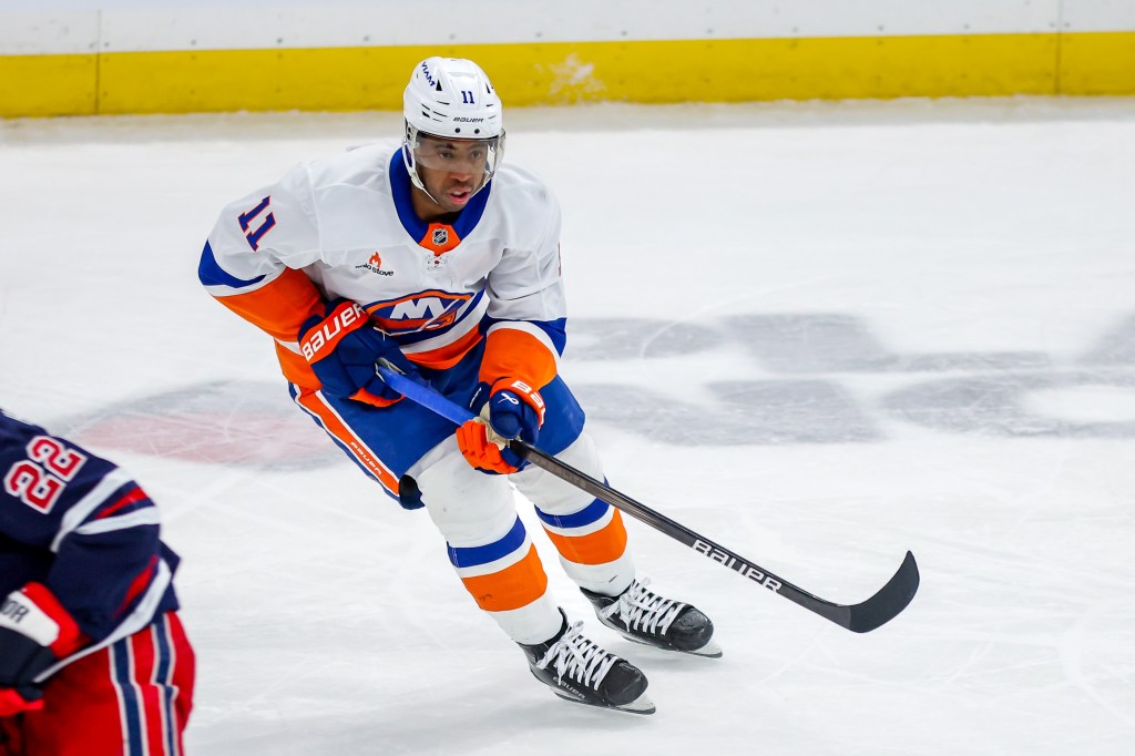 Islanders make Anthony Duclair a healthy scratch as their patience ...