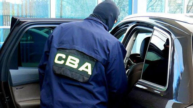 Nowe zatrzymania w sprawie Collegium Humanum. Duża akcja CBA