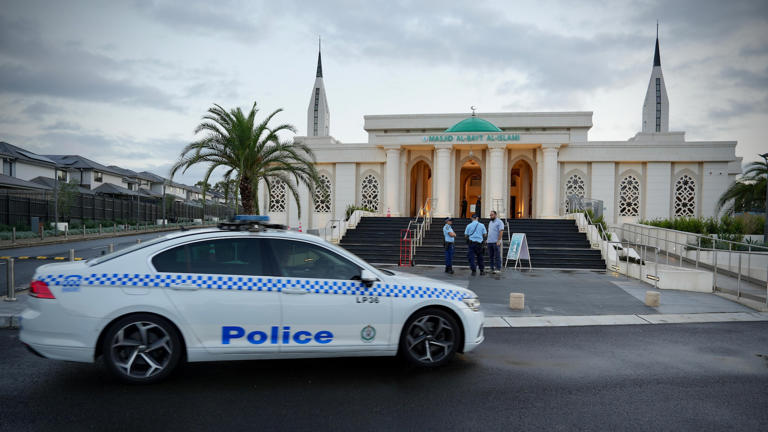 16yo from WA arrested after online threat against south-west Sydney ...