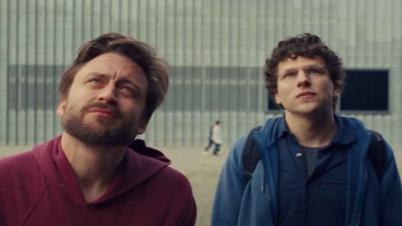 Home Alone Star Macaulay Culkin Gets Emotional Over Brother Kieran’s ...