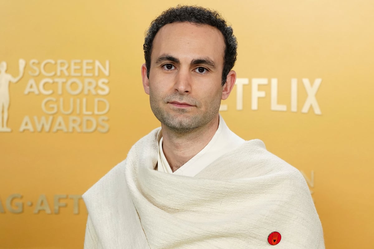 Police to interview The Crown actor over Gaza rally