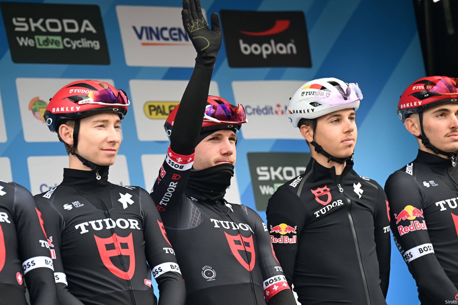 Preview of Strade Bianche 2025 | Pogacar can show off his skills again ...