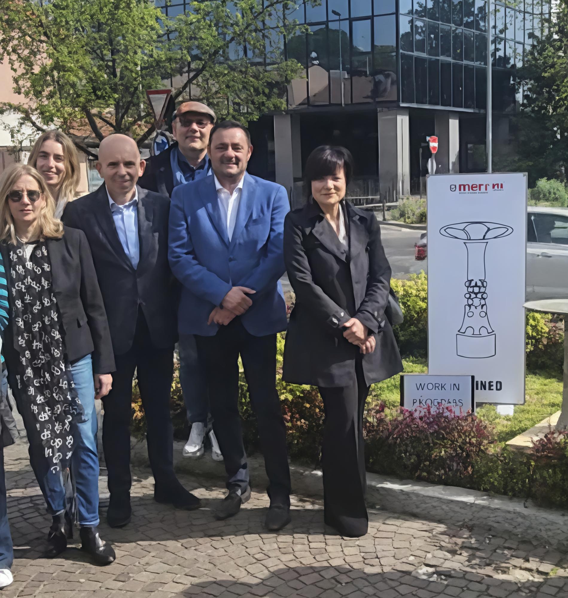 Il Covid e il monumento infinito. È in ritardo: scoppia la polemica