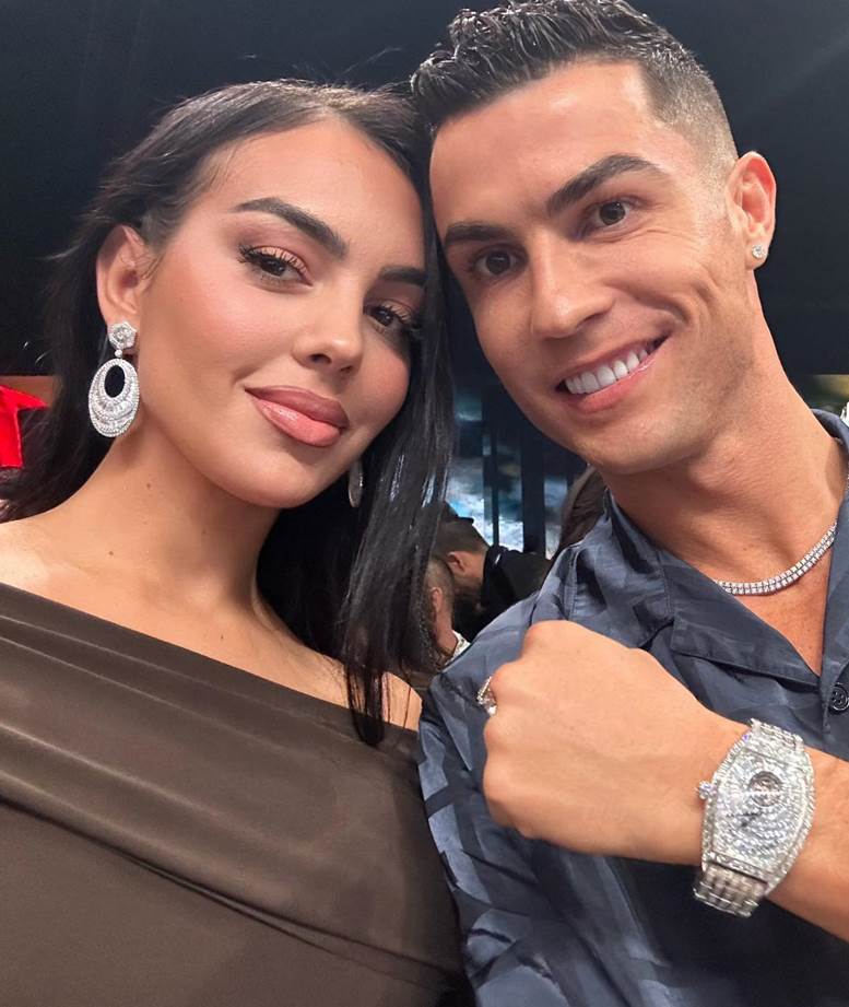 Voici la vie luxueuse de Georgina et Cristiano en Arabie