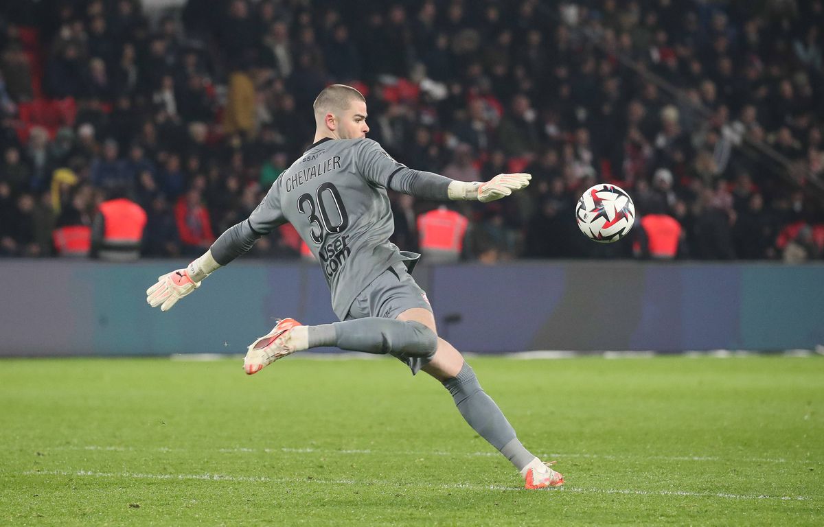 EN DIRECT Dortmund - Losc : Pep Genesio et Lille pour faire encore ...