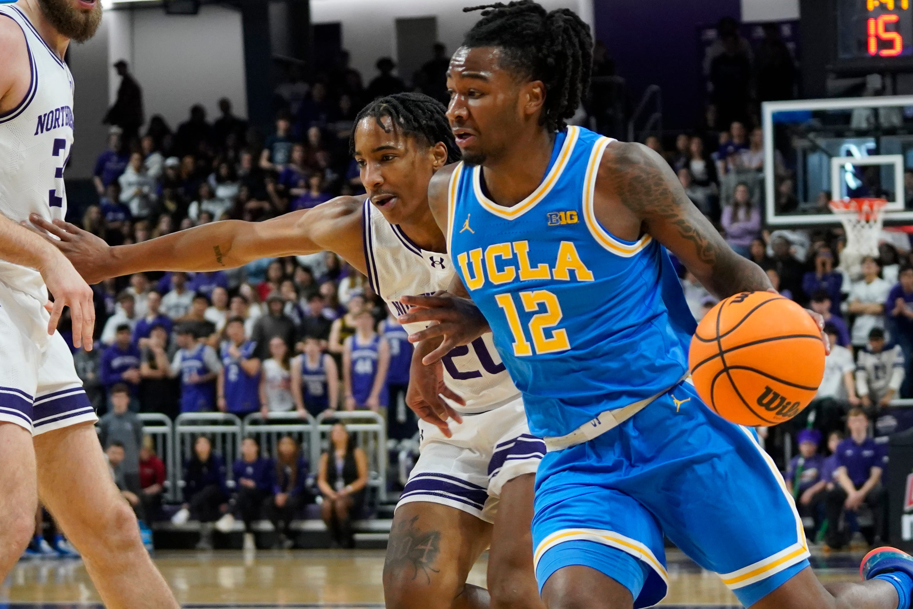 UCLA men's basketball survives near meltdown, edges Northwestern
