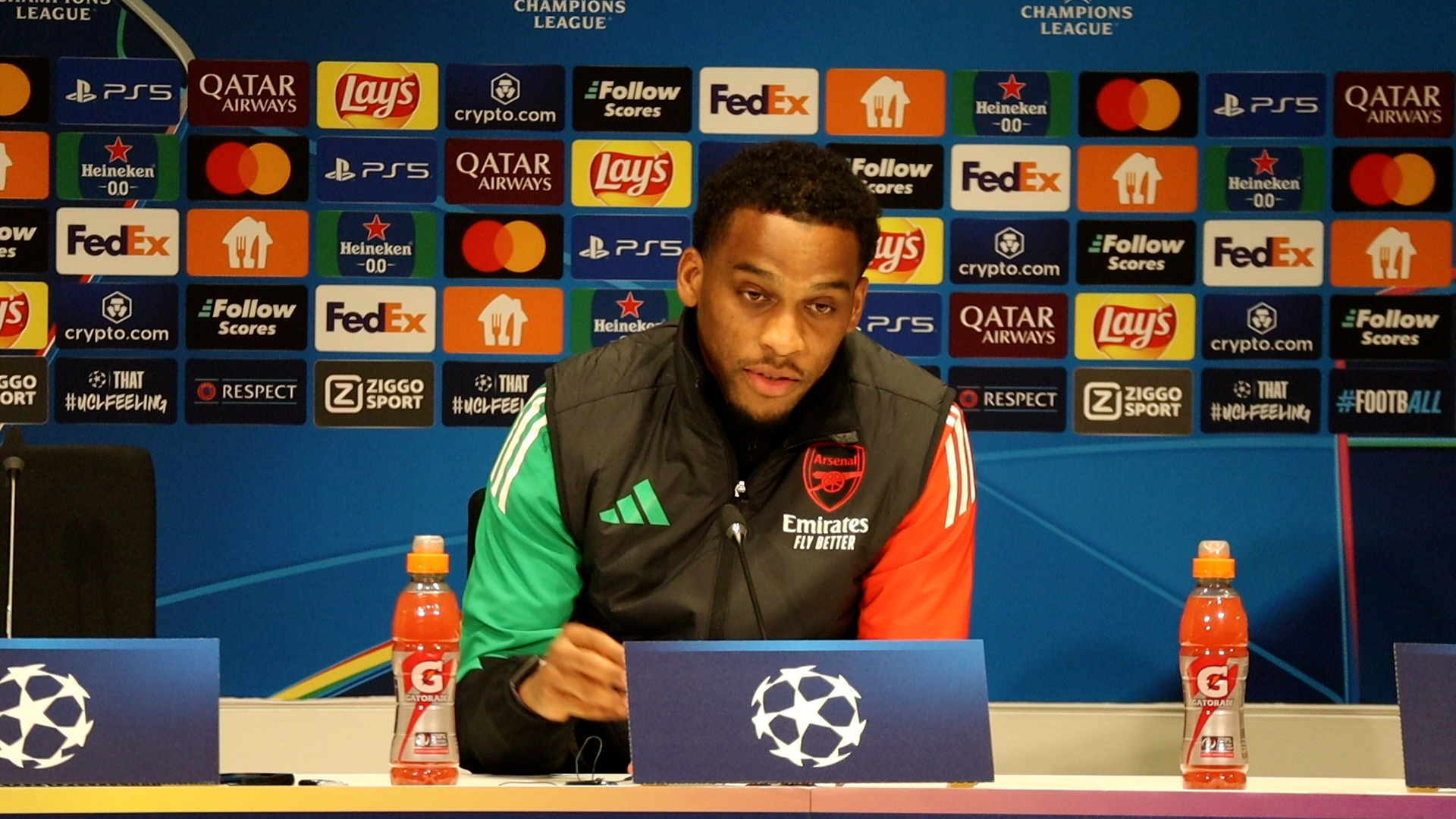 Timber verwacht lastige wedstrijd tegen PSV: 'Hoefde hen niet veel te ...